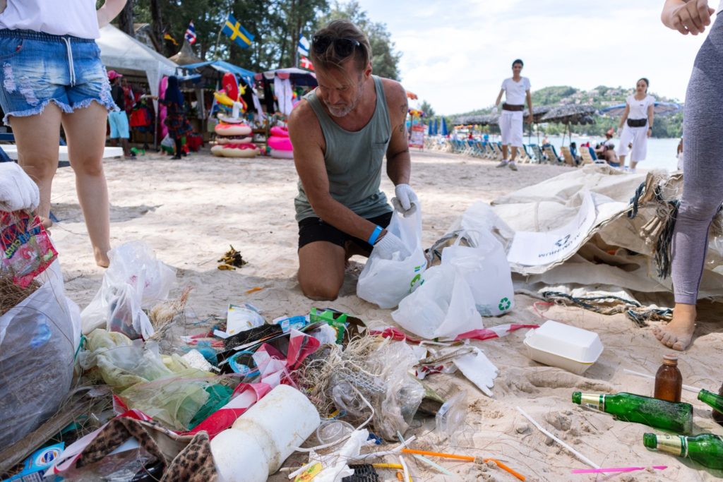 Beach Cleanup at Catch - Oceans For All